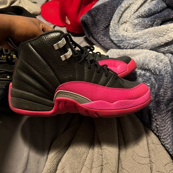 Jordan | Shoes | Deadly Pink Retro 2s | Poshmark